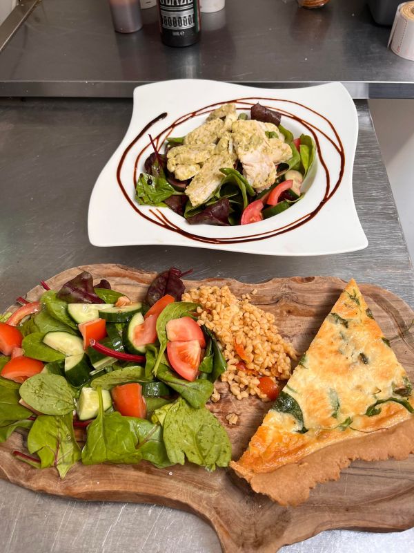 Lunchtime Delights at Dougie’s Café